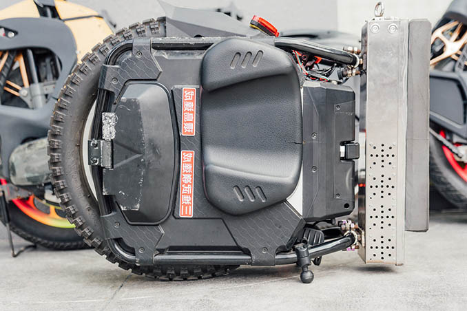 When Should I Charge My EUC? Does Frequent Charging Affect Battery Life?