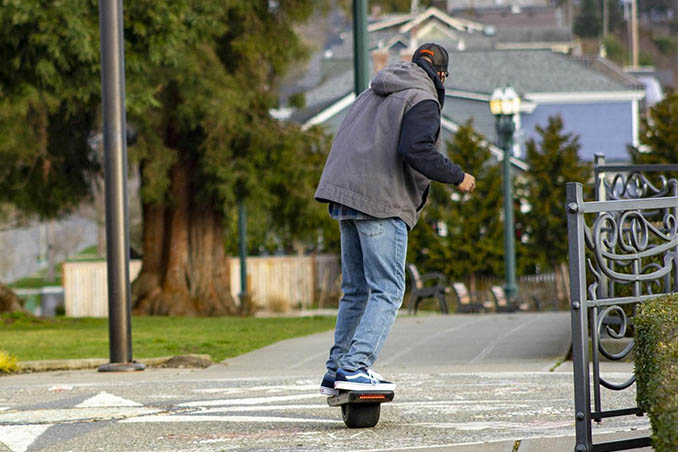 Is a Onewheel Considered a Unicycle?