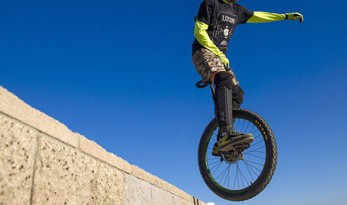 10 Benefits of Unicycling for Your Physical & Mental Health